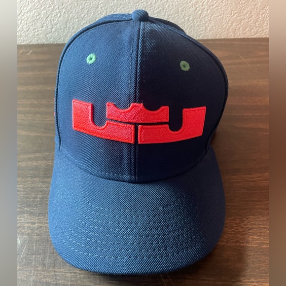 Nike | Accessories | Nike True Lebron James Wool Snapback Hat Navy Blue ...